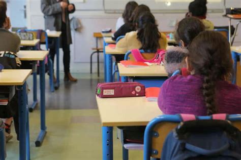 Pénurie de profs encore des postes ag