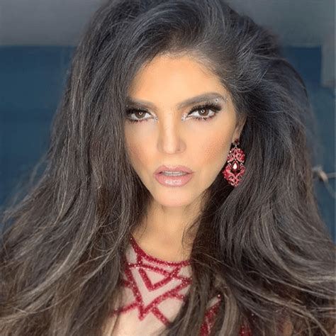 Video Ana B Rbara Sin Ropa Interior Debajo De Su Vestido De Noche