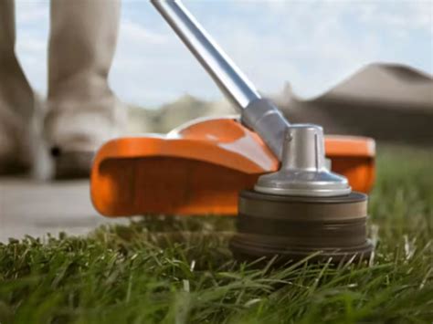 Stihl FS 56 RC E String Trimmer