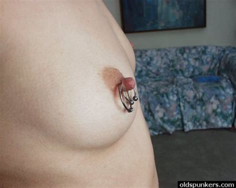 Thumbs Pro Women With Huge Nipple Rings Tumblr Post 81577310014