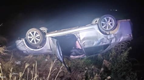 Vuelca Familia Completa Por La Carretera Guasave Las Glorias Dos