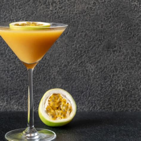 12 Best Vanilla Vodka Cocktails To Drink
