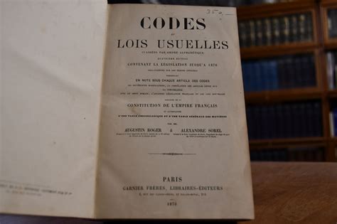 Codes et Lois usuelles classées par ordre alphabétique contenant la