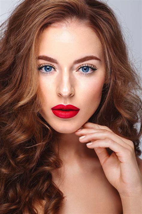 What Color Red Lipstick Is Best For Blondes Lipstutorial Org