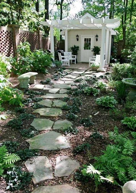 40 Simply Amazing Walkway Ideas For Your Yard Page 2 Gardenholic