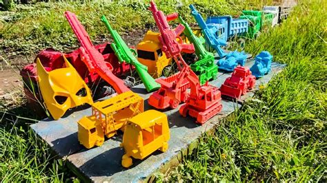 Truk Tronton Angkut Tembakan Sniper Membersihkan Mainan Mobil Mobilan