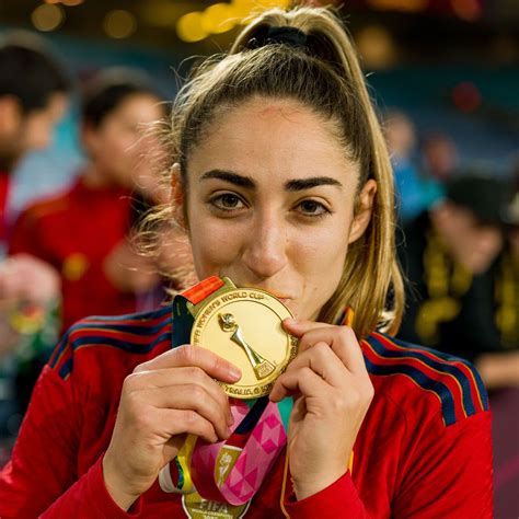 Womens World Cup Inside Lucy Bronzes Relationship With Keira Walsh And Home Life Hello
