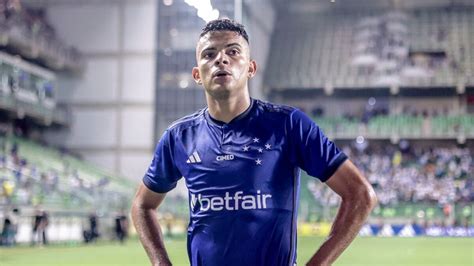 Palmeiras não para em Bruno Rodrigues e pode fechar 3 reforços em 2024