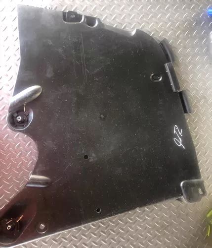 Tolva De Piso Trasera Derecha Jetta Mk6 Bicentenario Mod 14 Envío gratis