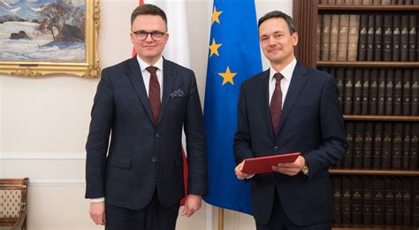 Szymon Hołownia powołał nowego szefa Kancelarii Sejmu Został nim Jacek