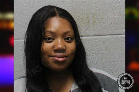 Iyeshia Dozier Harris County Jail Bookings