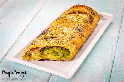 Rotolo Di Sfoglia Con Zucchine Prosciutto E Formaggio Mangia Bevi