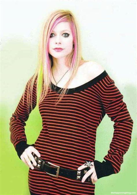 Avril Lavigne Avrillavigne Nude OnlyFans Photo 318 The Fappening Plus