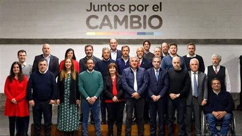 Elecciones 2023 Elisa Carrió evalúa presentarse como candidata a