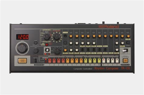 The 10 Best Drum Machines For Music Producers