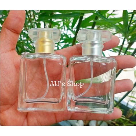 30ml Elegant Empty Perfume Bottle Chanel Bottle With Gold Or Silver
