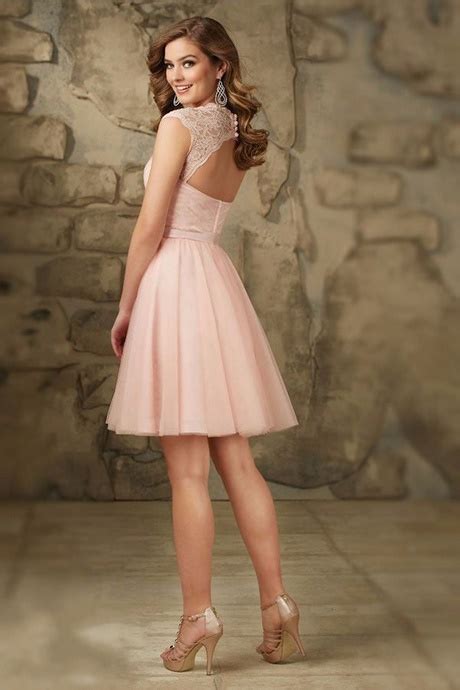 Robe de cocktail rose poudré Beauté et mode