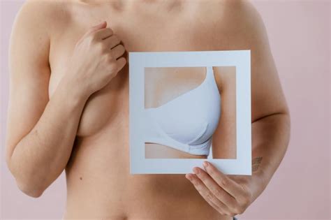 Outubro Rosa Mulheres Subestimam Mamografia Diz Pesquisa