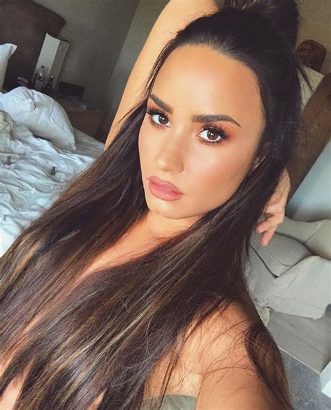 Demi Lovato Sexy New Photos TheFappening