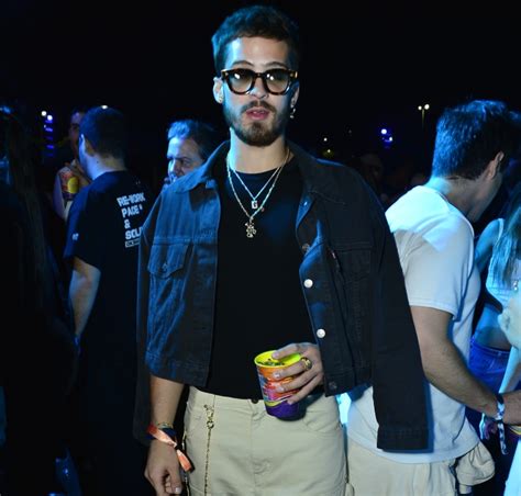 João Guilherme surge nas redes sociais sem camisa e recebe elogio até