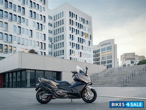 Kymco Ak Premium Scooter Price Specs And Features Bikes Sale