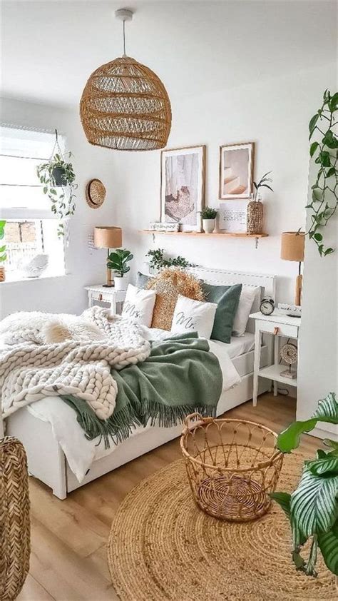 41 Chic Boho Bedroom Decor Ideas To Inspire Your Budget Bedroom