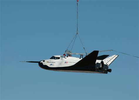 Dream Chaser Completes A Full Scale Captive Carry Test SpaceRef