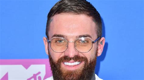 Nach Not OP Aaron Chalmers Sohn Ist Auf Weg Der Besserung