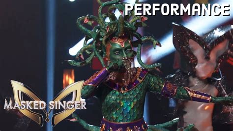 Medusa Sings Diamonds By Rihanna The Masked Singer Season Youtube