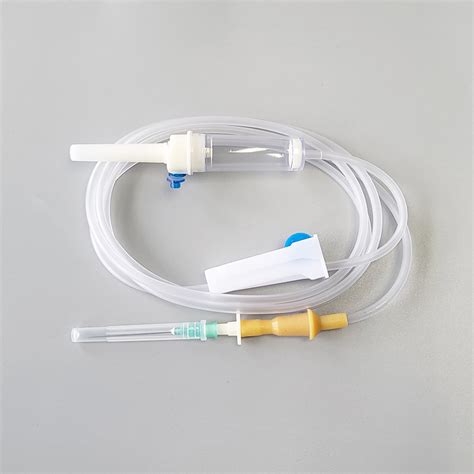 China Disposable Sterile Medical IV Administration Set Giving Set