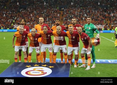 Galatasaray Pose Hi Res Stock Photography And Images Alamy