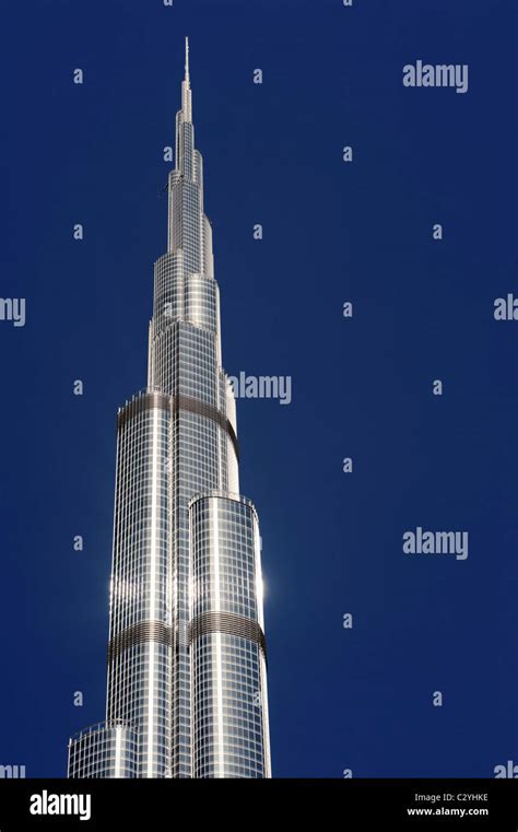 Détail de la tour Burj Khalifa le plus haut bâtiment du monde à Dubaï