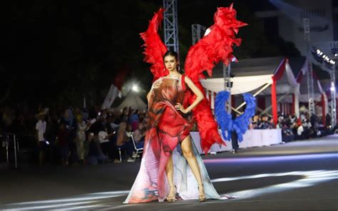 Jember Fashion Carnaval 2023 Di Meriahkan Oleh Beberapa Selebritis