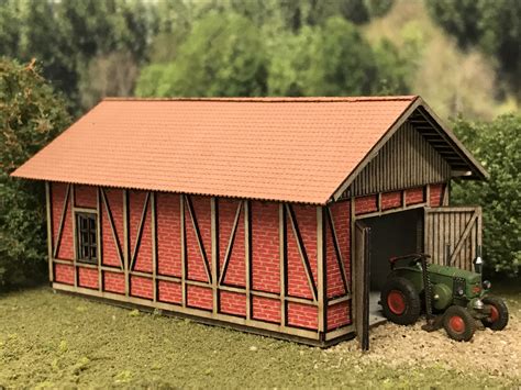 Modellbausätze und Modellzubehör Kleine Fachwerkscheune mit Klinker