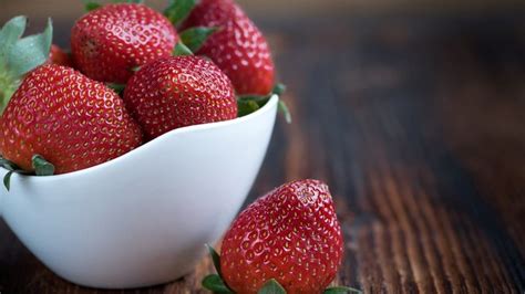 Cuál es la fruta que tiene más fibra y ayuda a adelgazar