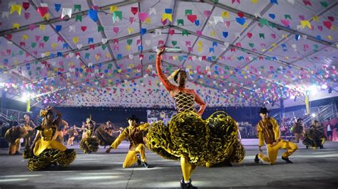 Lei reconhece quadrilhas juninas como manifestação da cultura nacional