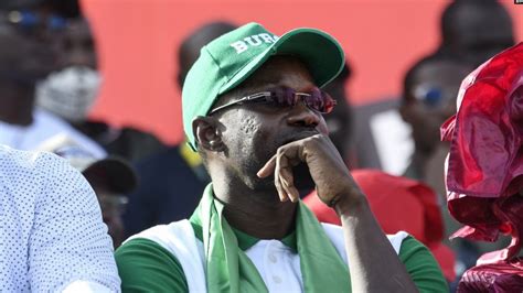 Sénégal Présidentielle 2024 la radiation d Ousmane Sonko examinée au
