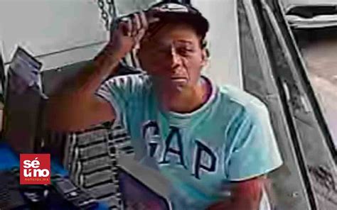 Policías de Ecatepec detienen a presunto extorsionador y asaltante de