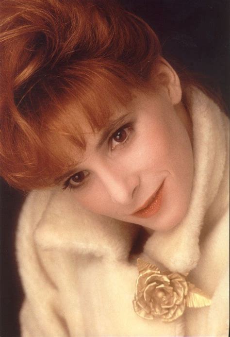 Pin By Sohie Lisa On Mylene Farmer Myl Ne Farmer Beautiful People Cutie