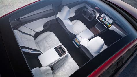 Tesla S Plaid Review Specifications Interior More Xenons U