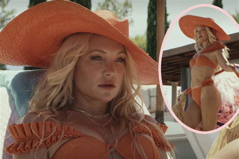 Kate Hudson Goes Topless By The Pool And Fans Are Mixed Perez Hilton