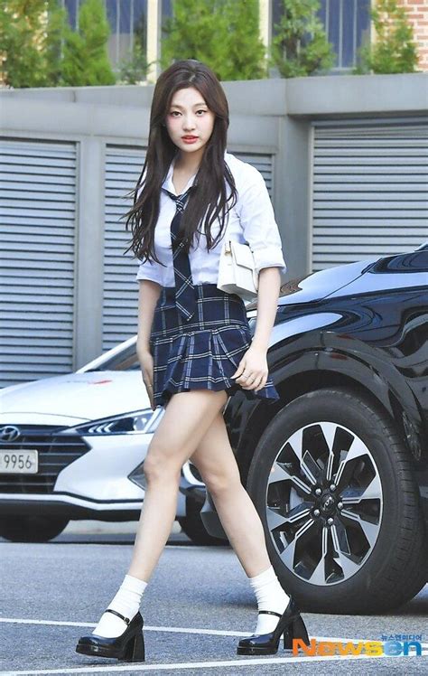 Aespa Xinh P Ng Y U Trong Trang Ph C N Sinh Bloganchoi