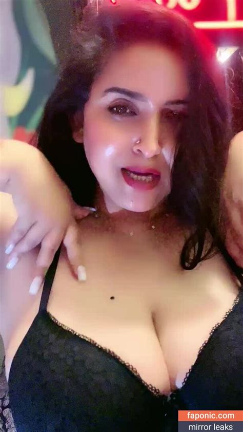 Desi Viral Collection Aka Desi Viral Collections Nude Leaks Photo