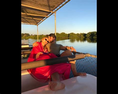 Foto Felipe Becari E Carla Diaz Ficaram Noivos No Fim De 2022 Purepeople