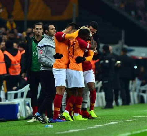 Galatasaray a evinde Rizespor sürprizi Galatasaray Çaykur Rizespor