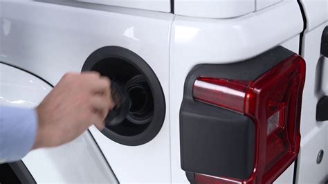 Jeep Wrangler Gas Cap Light Reset