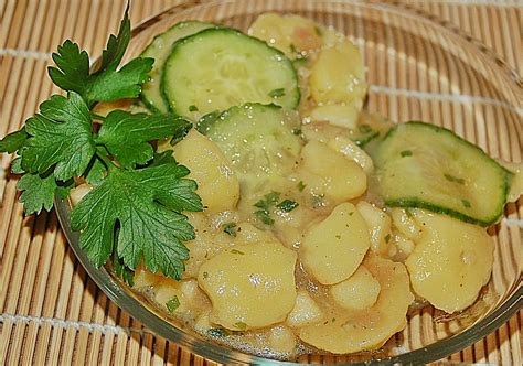 Gurken Kartoffel Salat Ein schönes Rezept Chefkoch de