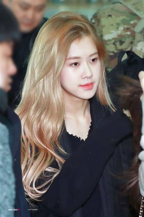 So kè mặt mộc của 4 mỹ nhân BLACKPINK Rosé kém sắc nhất dàn chị em