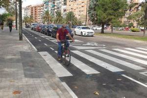 Entra En Funcionamiento El Primer Tramo Del Carril Bici De La Avenida