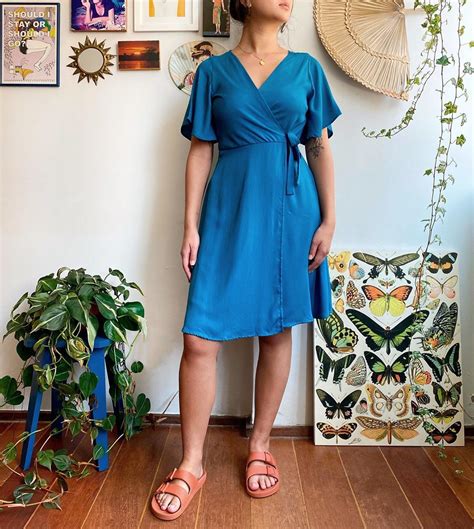 Atelier Jezebel on Instagram O Isolda é nosso vestido envelope feito